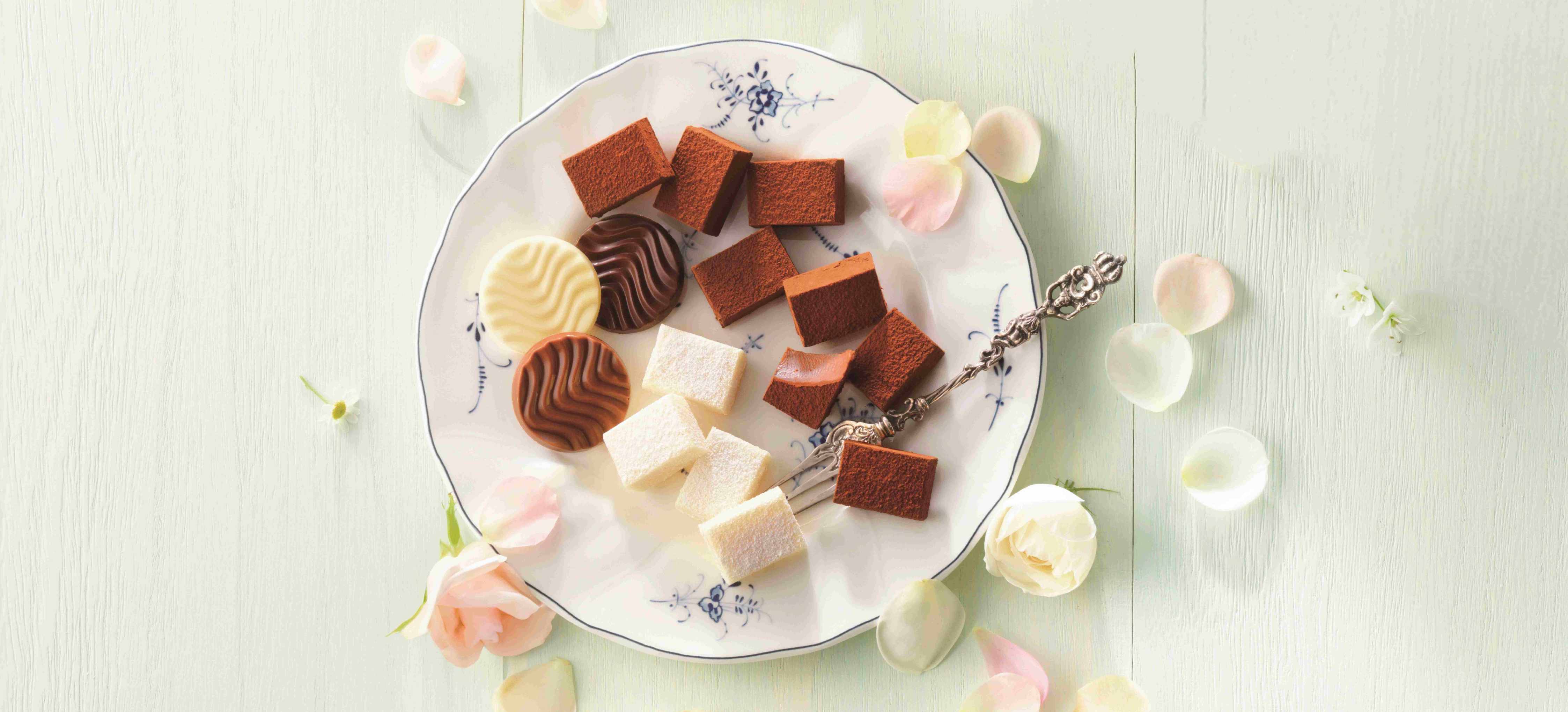 Surprise your mom with the finest chocolate in the world! – ROYCE ...