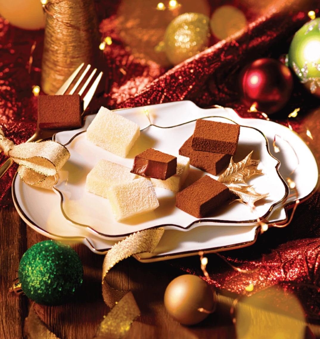 Chocolate Boxes | Chocolate Hampers | Premium Chocolate Box Present ...
