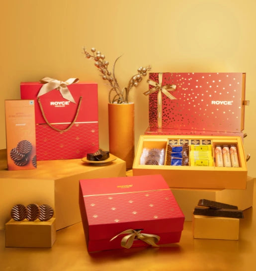 Chocolate Boxes | Chocolate Hampers | Premium Chocolate Box Present ...
