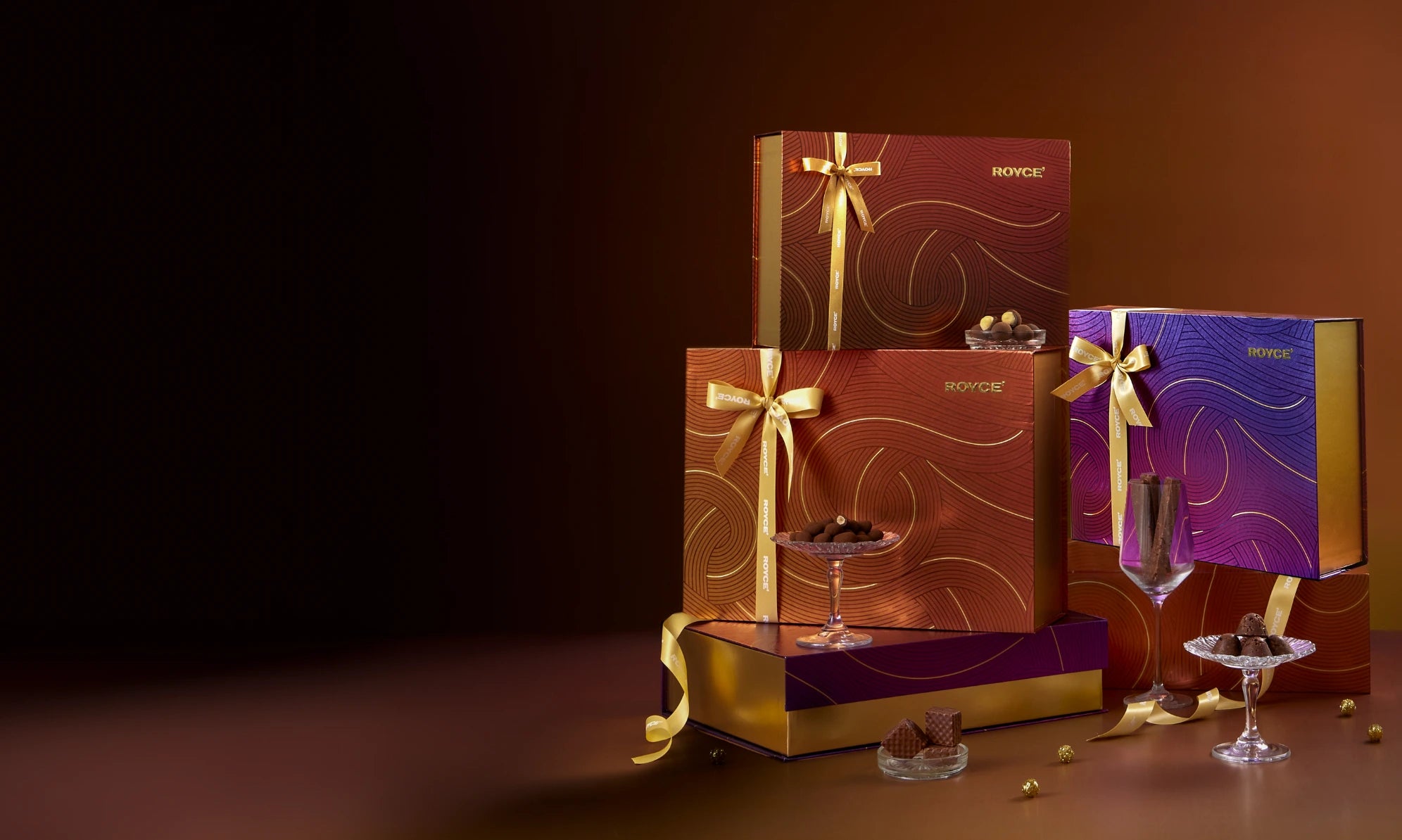 Chocolate Boxes | Chocolate Hampers | Premium Chocolate Box Present ...