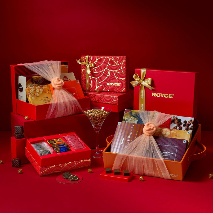Chocolate Boxes | Chocolate Hampers | Premium Chocolate Box Present ...